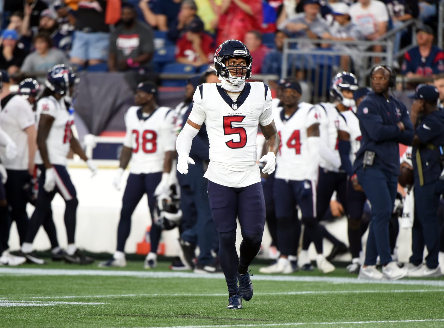 Report: Texans' Jalen Pitre Released from Hospital After Bruised Lung ...