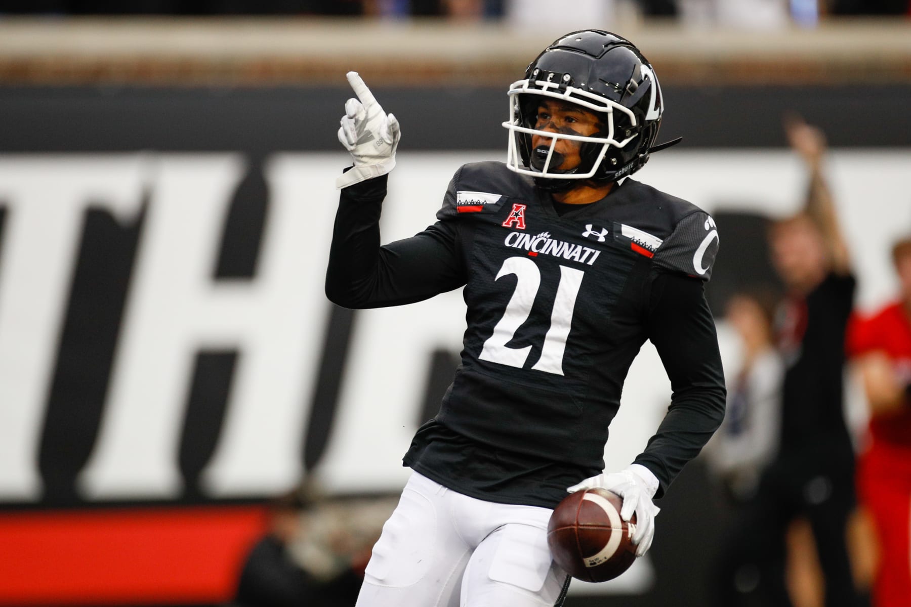 Tyler Scott NFL Draft 2023: Scouting Report for Cincinnati WR | News ...