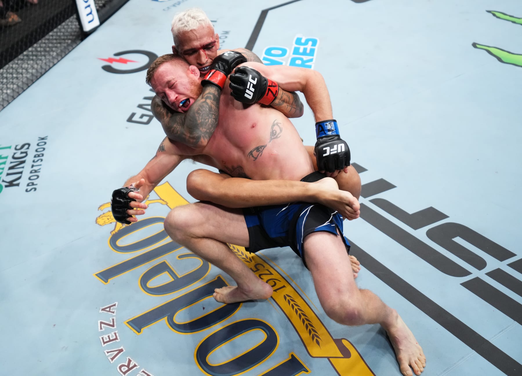 B/R Exclusive: Charles Oliveira on Being 'Robbed' and Setting Record ...