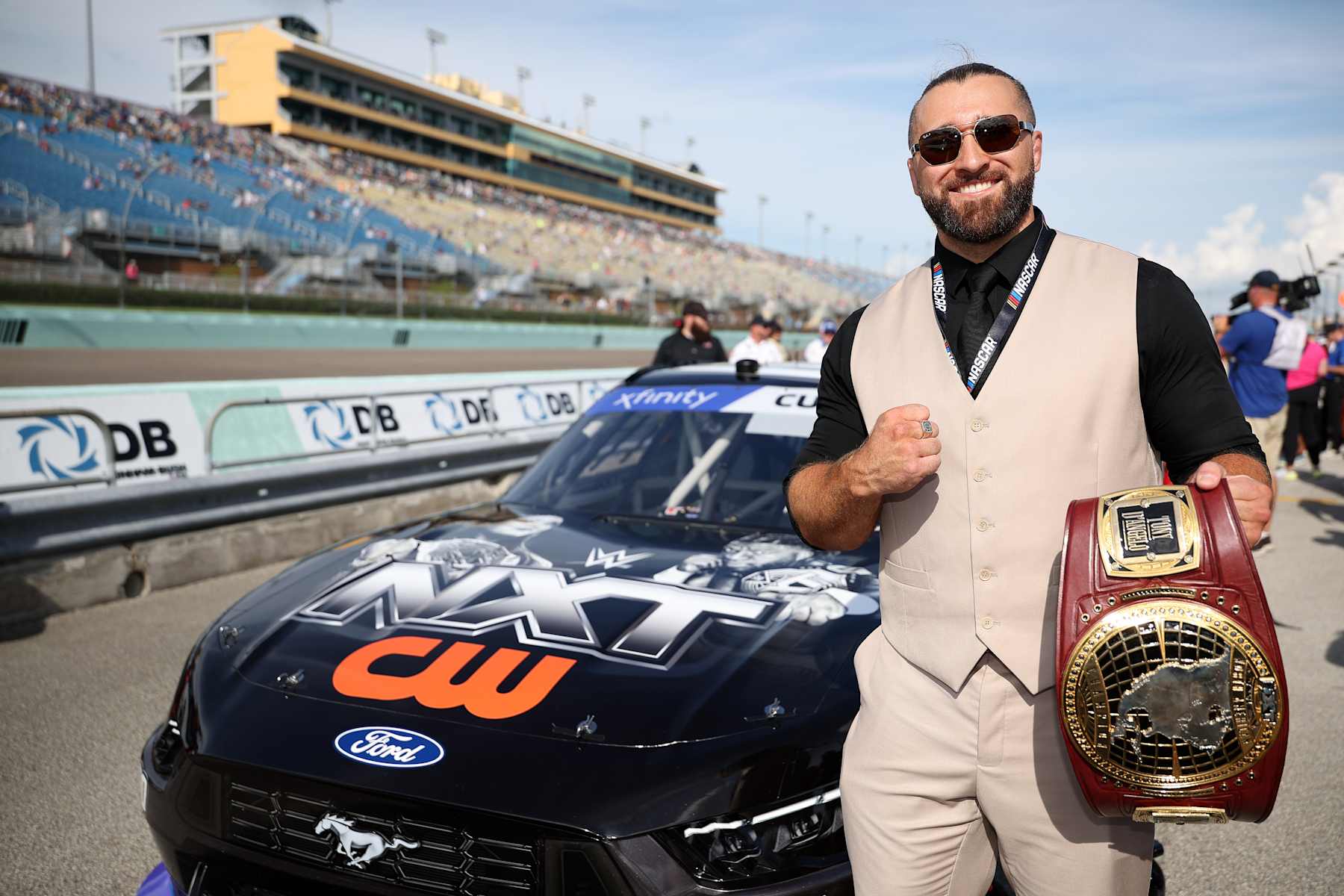 Photo: WWE's Tony D'Angelo, Girlfriend Isabella Tease Marriage, 'Mr ...