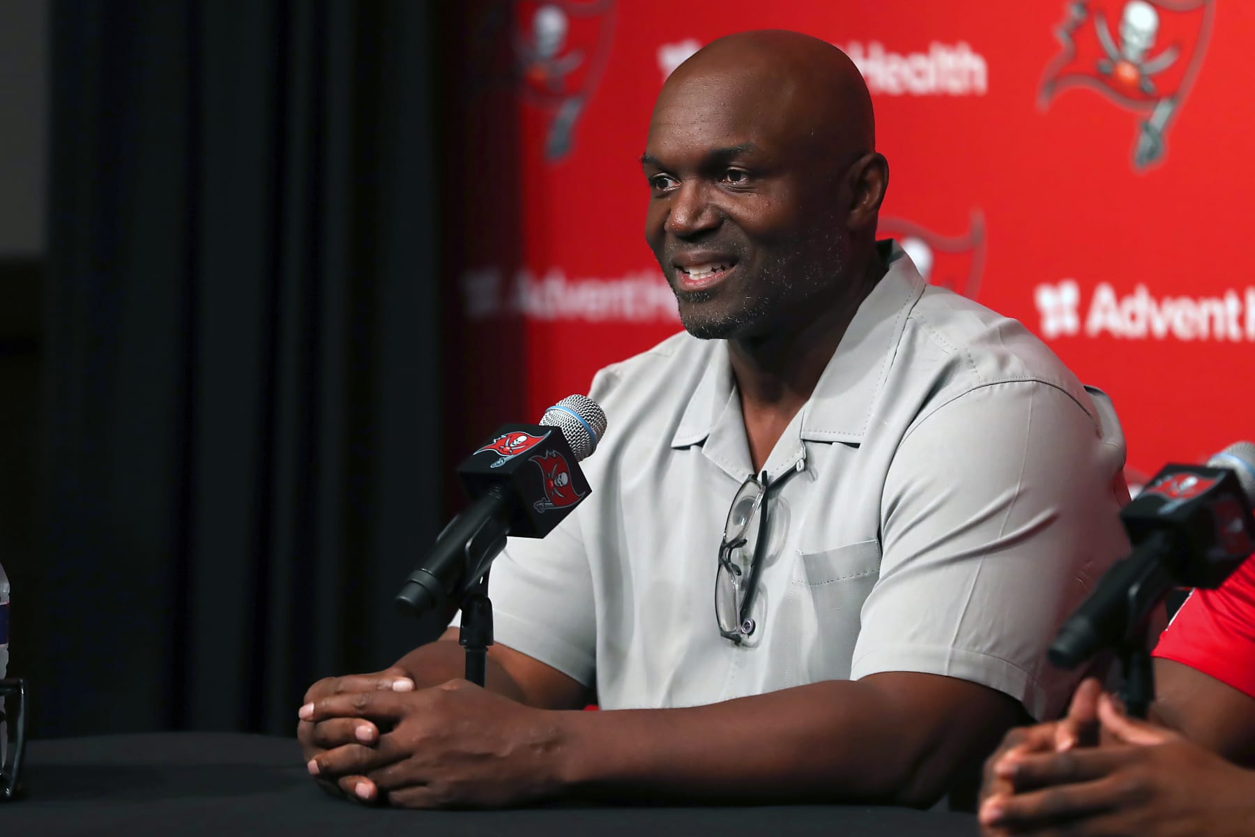 Bucs' Todd Bowles Misses Practice for Graduation After Earning Degree ...
