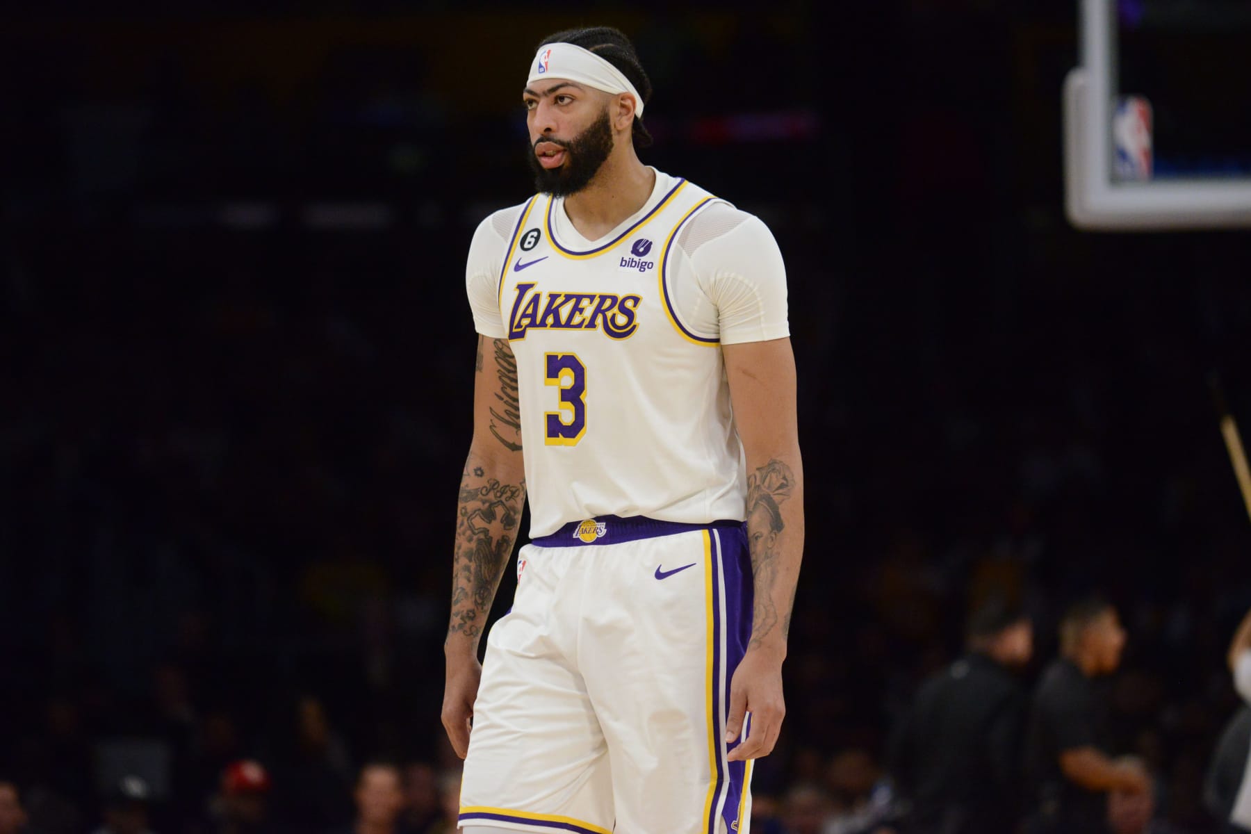 Lakers Rumors: Anthony Davis' Head Injury Hasn't Been Mentioned as ...