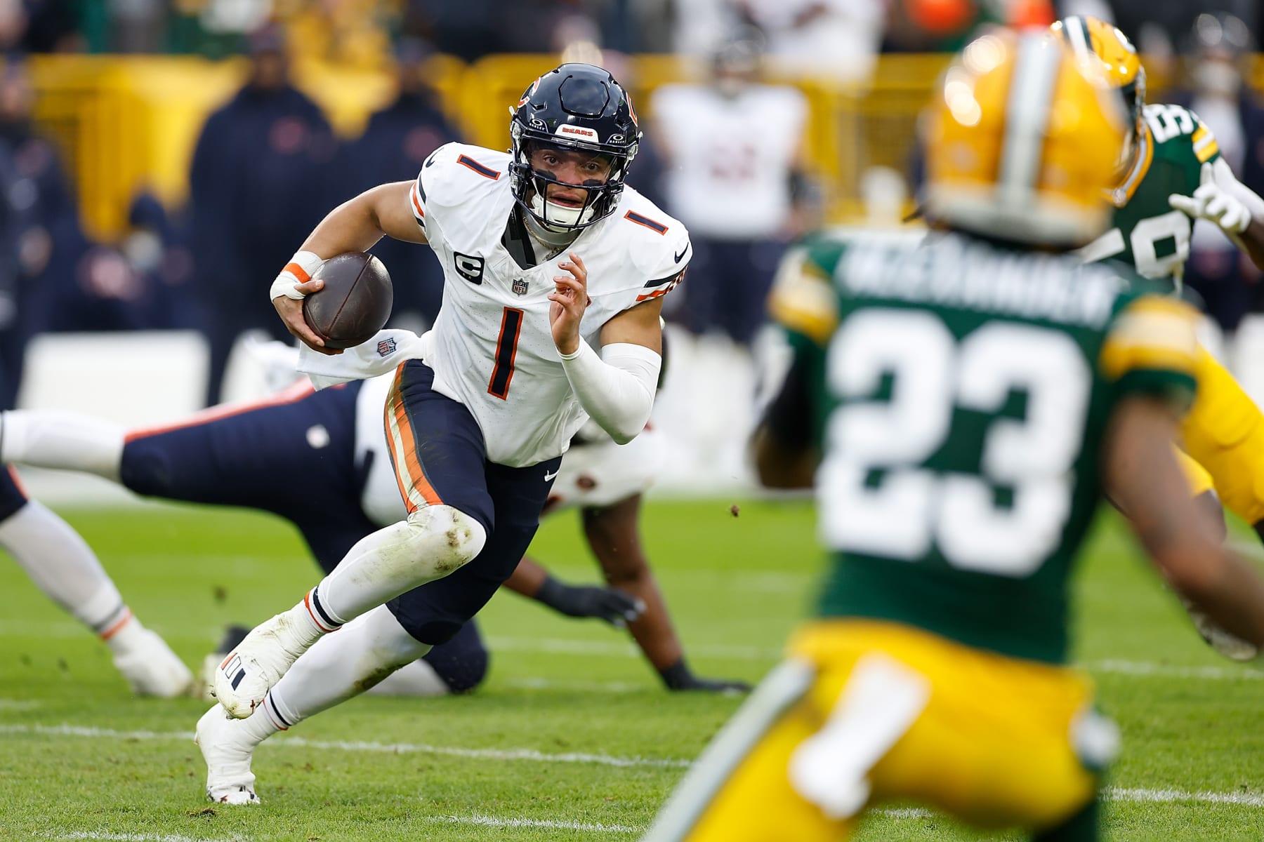 Ranking NFL Teams That Should Trade for Justin Fields Ahead of 2024 NFL ...