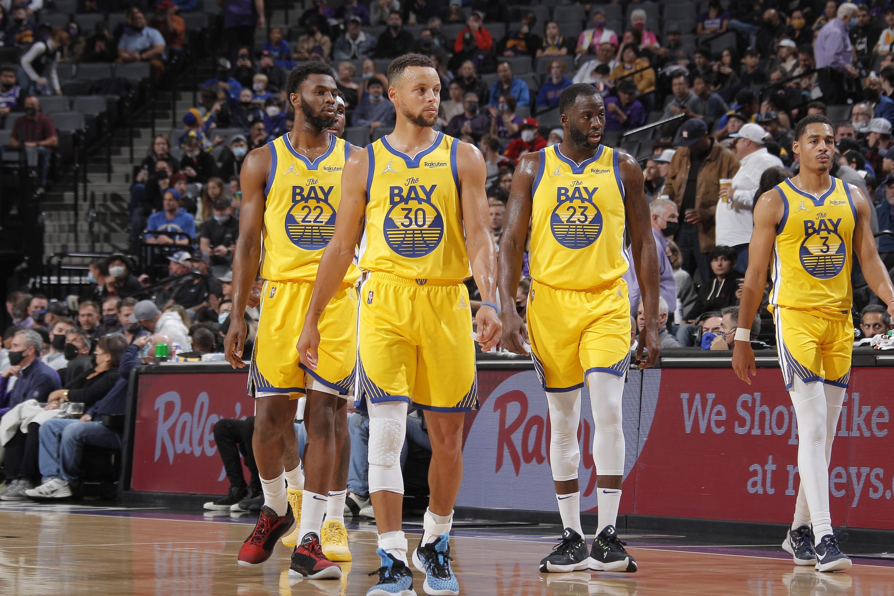 Ranking the 5 Best and Worst Lineups In the NBA