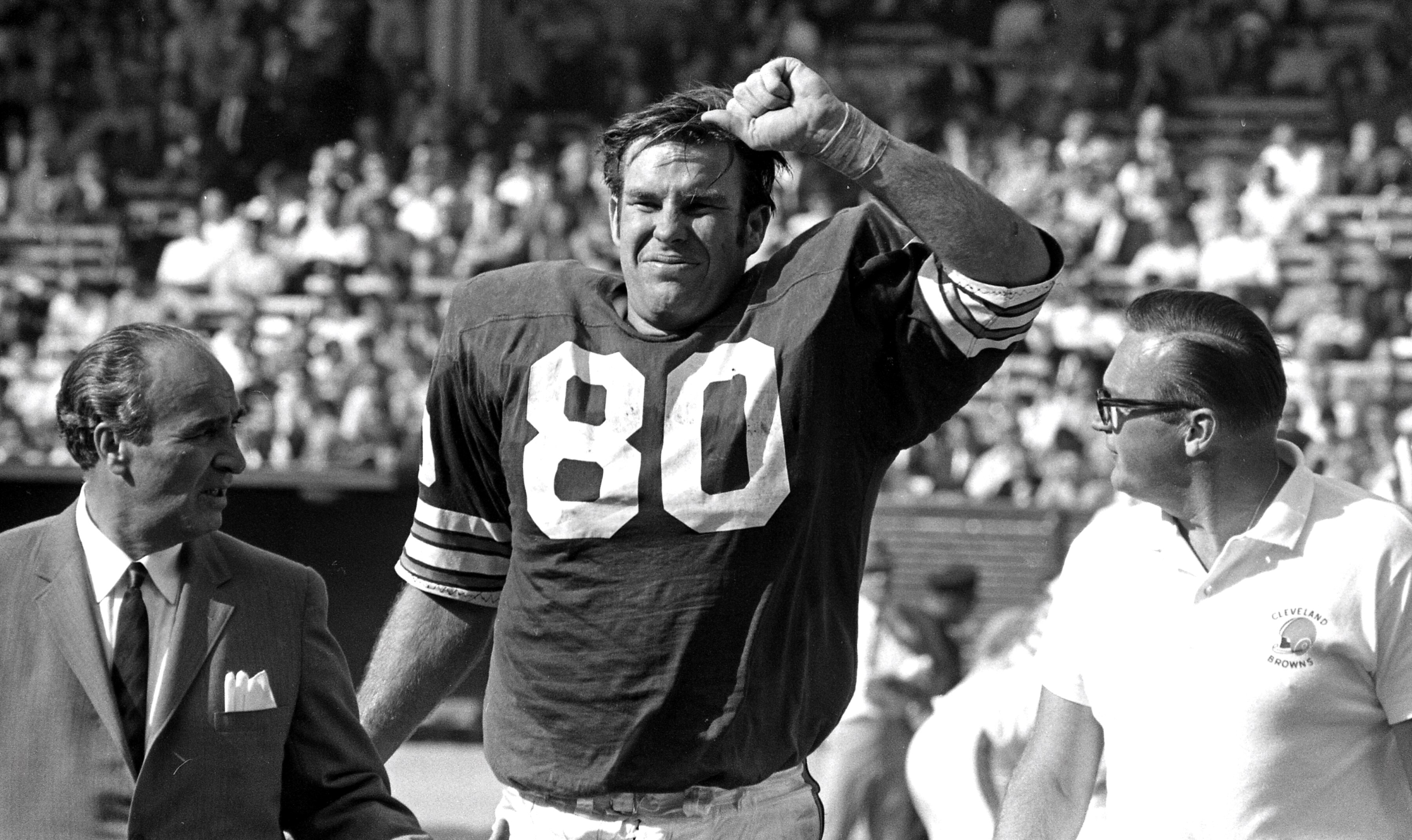 Bill Glass, CFB Hall of Famer and Former Browns Star, Dies at Age 86 ...