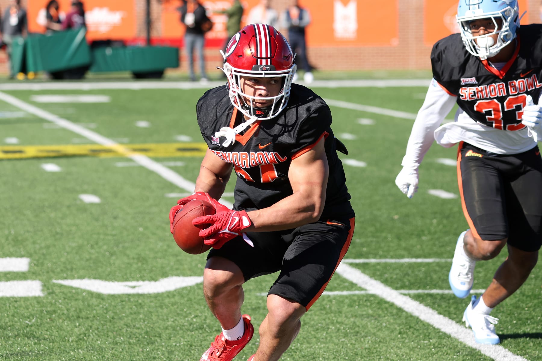 2024 Senior Bowl Takeaways: Ray Davis Looks Like Impact NFL RB After ...