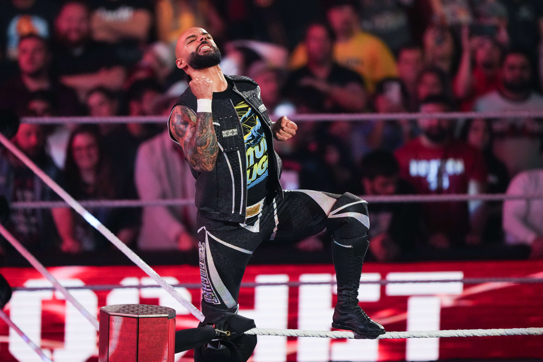 Video: Ricochet Debuts in AEW at All In 2024 in Casino Gauntlet Match After WWE Exit | News ...