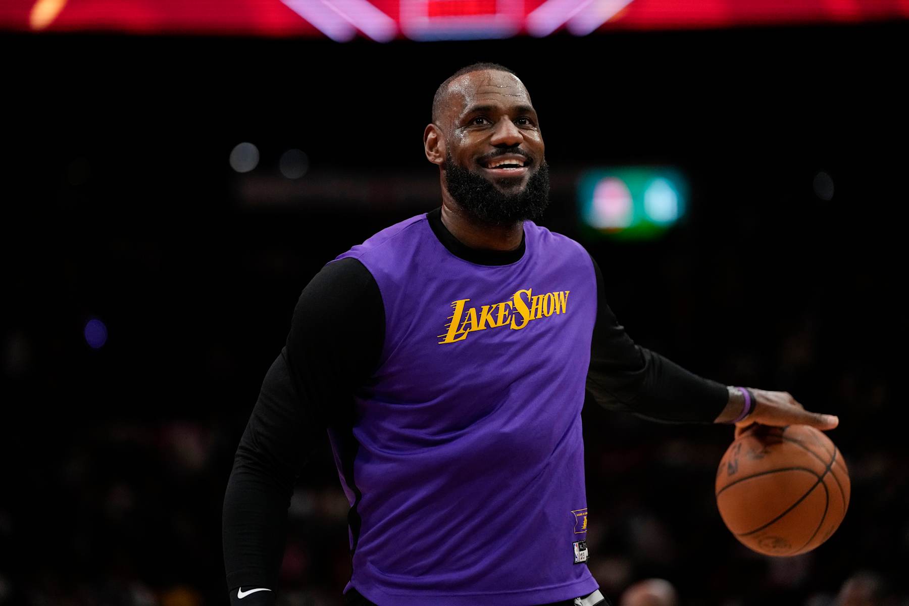 LeBron James: Easier for NBA Player to Try NFL Career amid Debate on ...