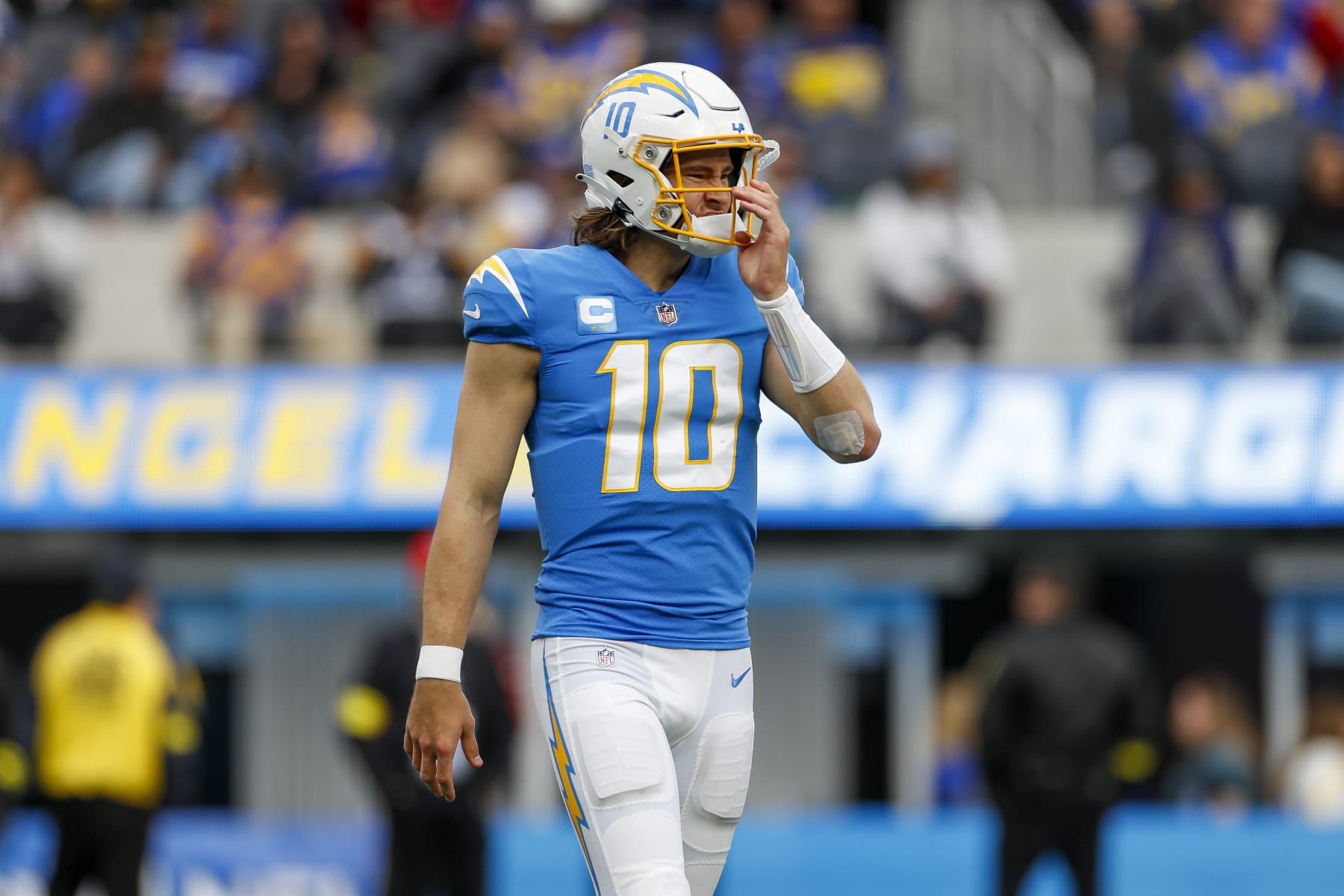 Justin Herbert: No Timeline for Chargers Contract After Jackson, Hurts ...
