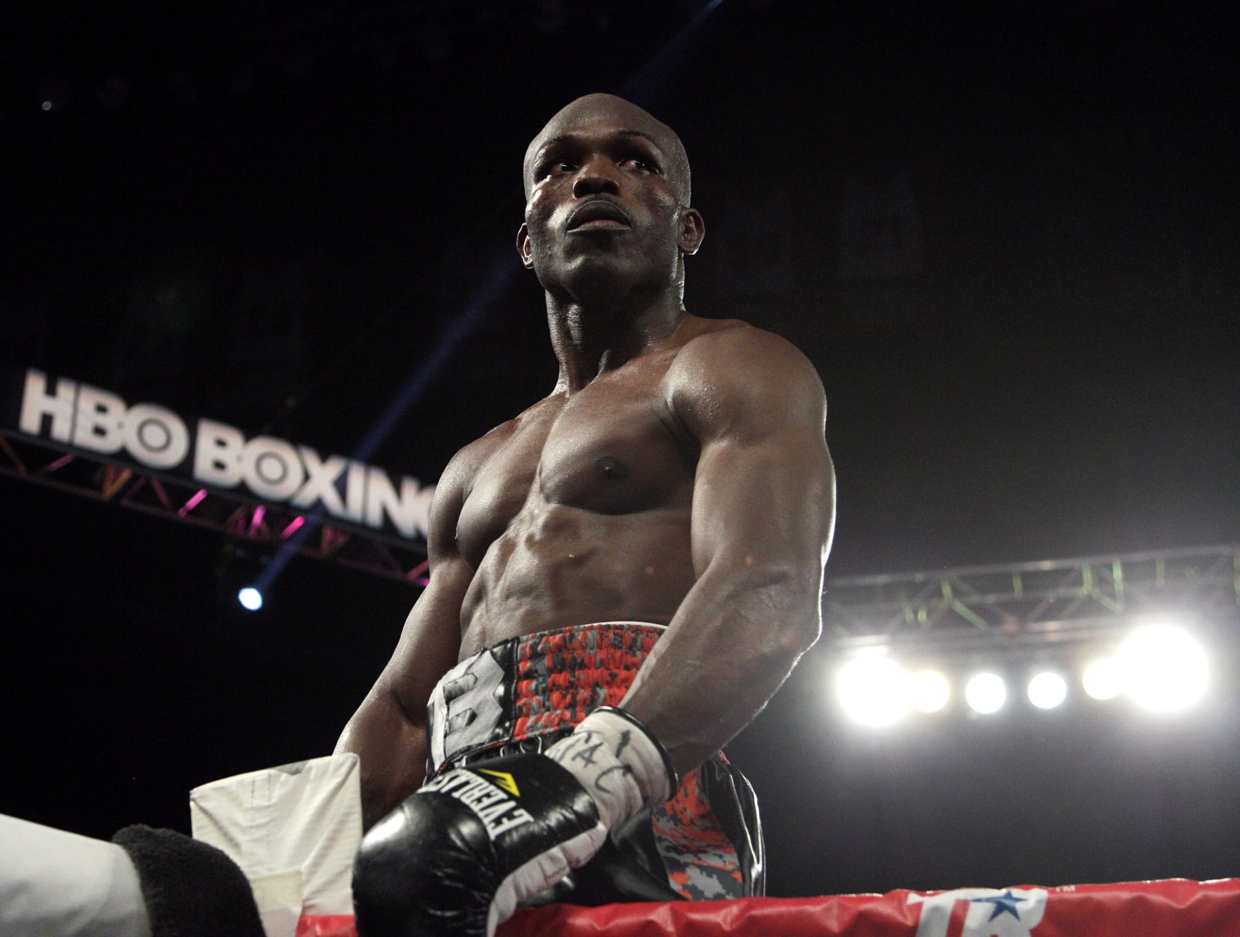 Timothy Bradley, Carl Froch Headline 2023 Boxing Hall of Fame Class ...