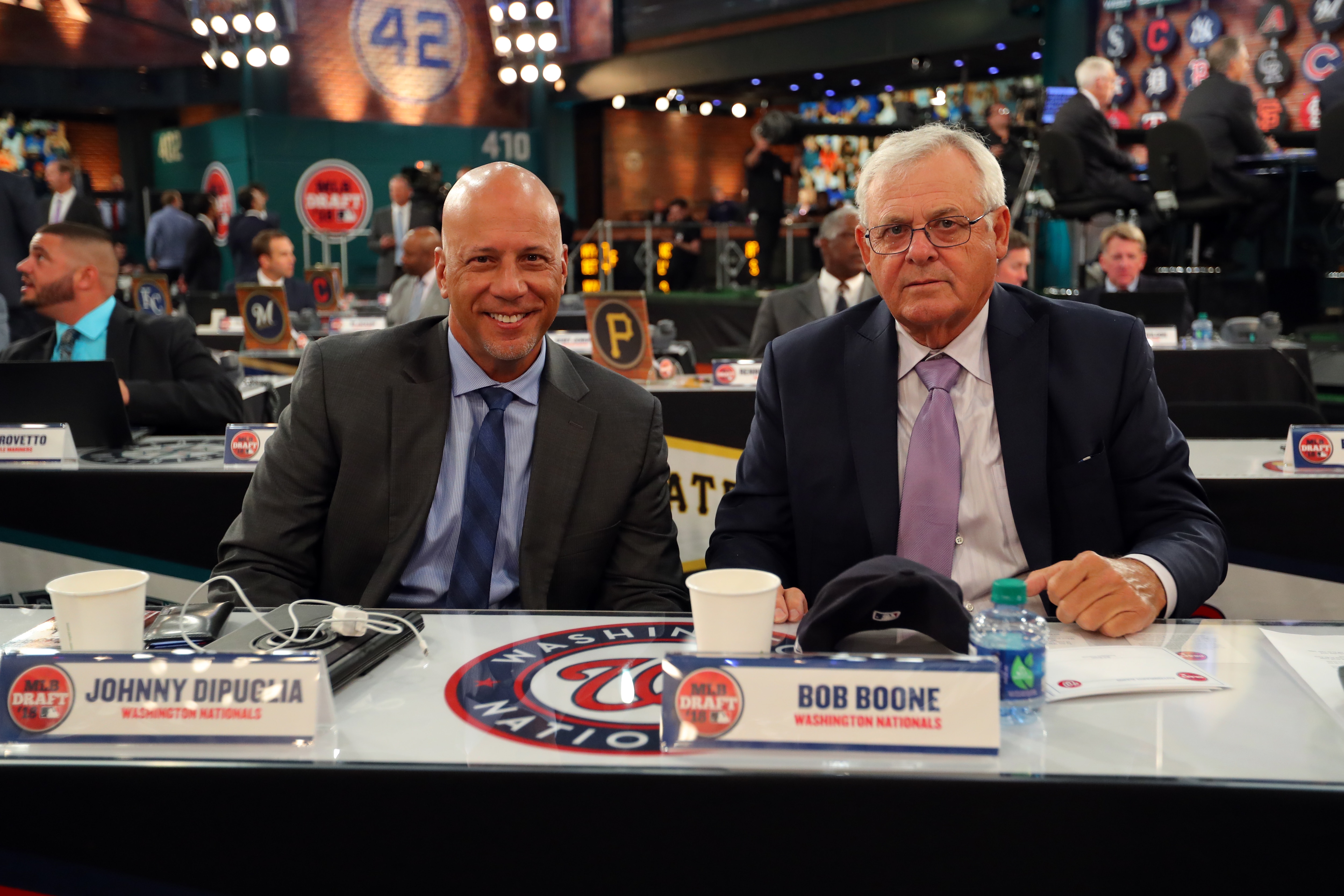 Nationals VP Bob Boone Resigns Over Team's COVID-19 Vaccine Mandate ...