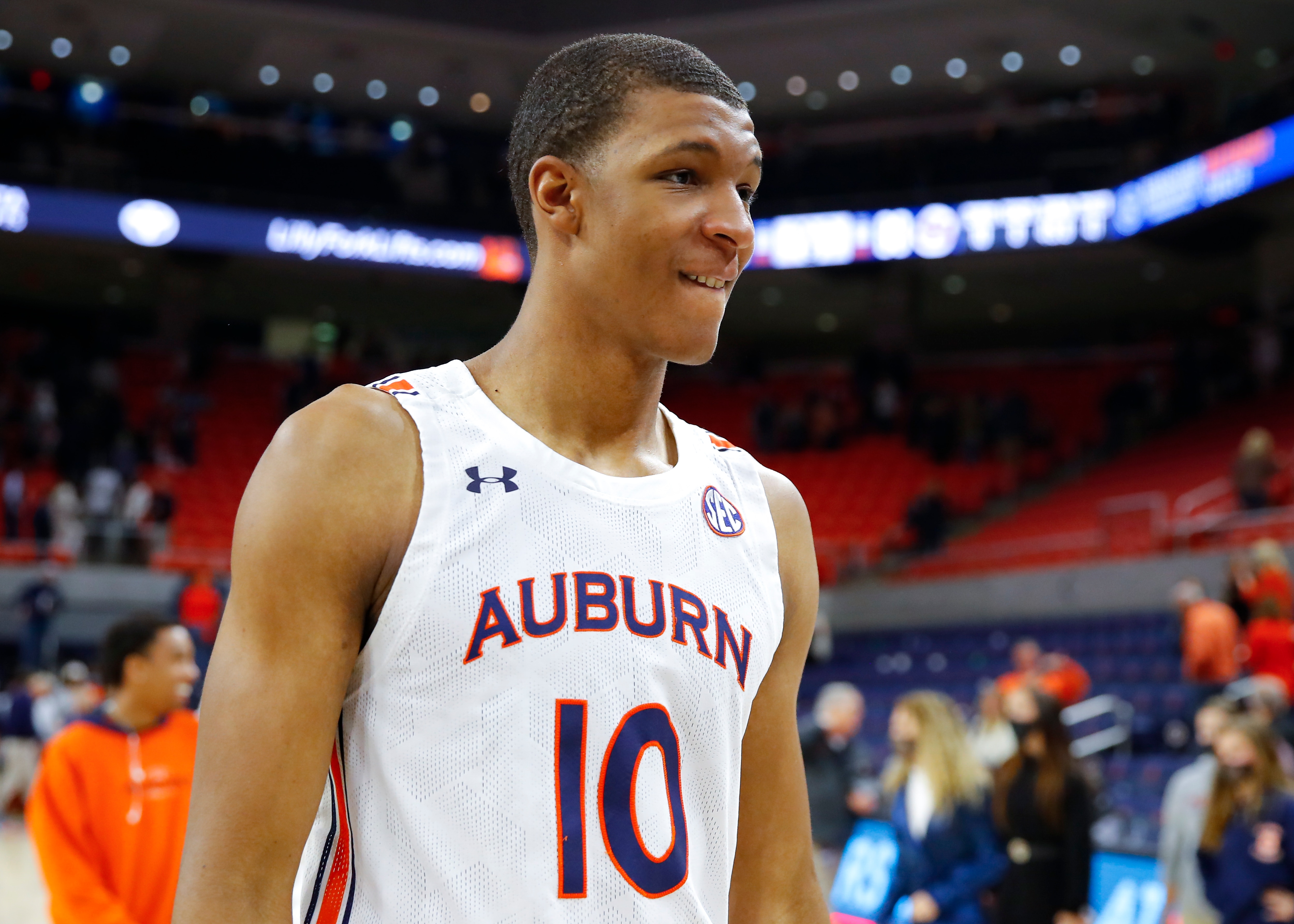 Report: Jabari Smith to Go No. 1 to Magic in 2022 NBA Draft Barring ...