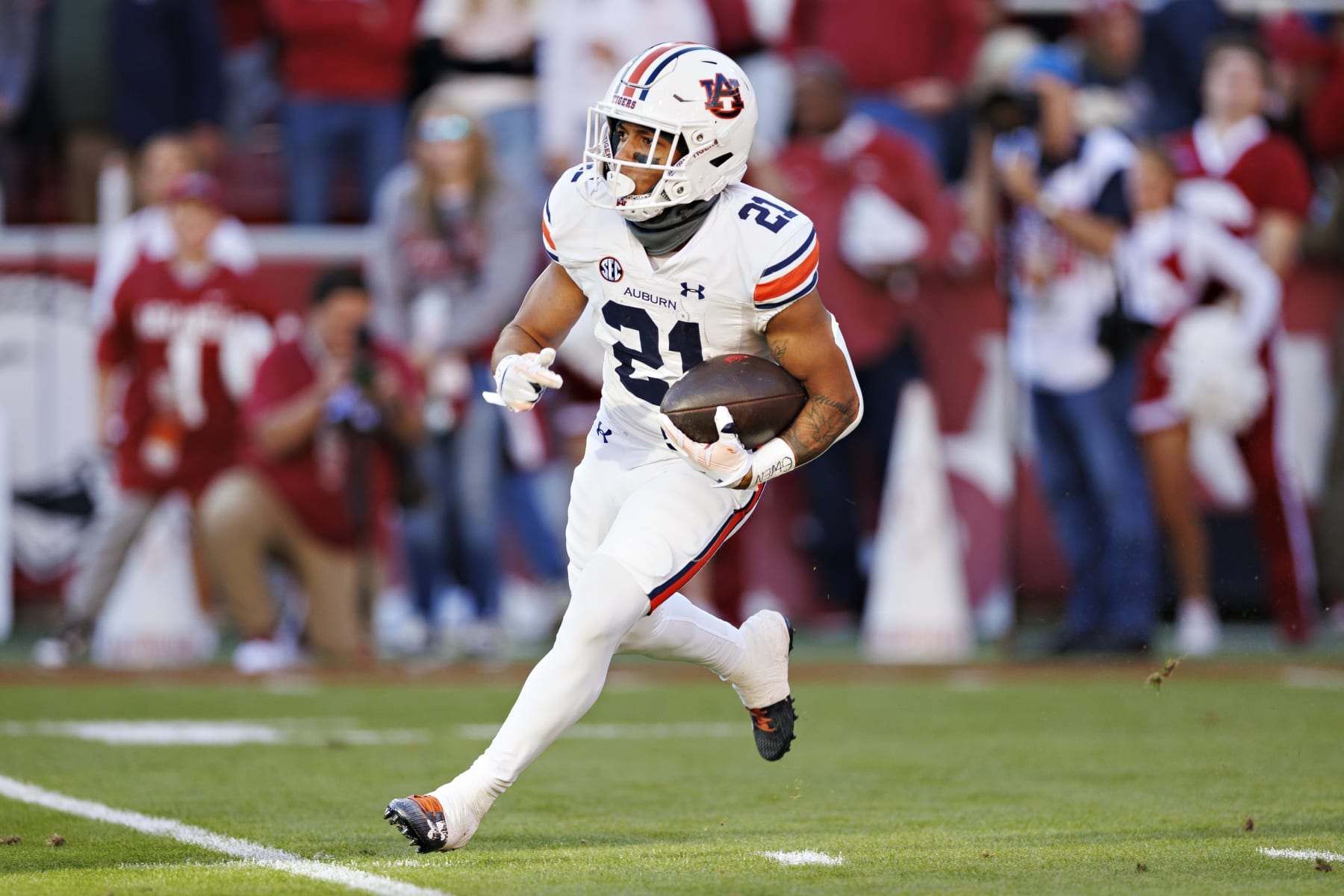 Hugh Freeze: Auburn RB Brian Battie Had Setback, Still on Ventilator After Shooting | News ...