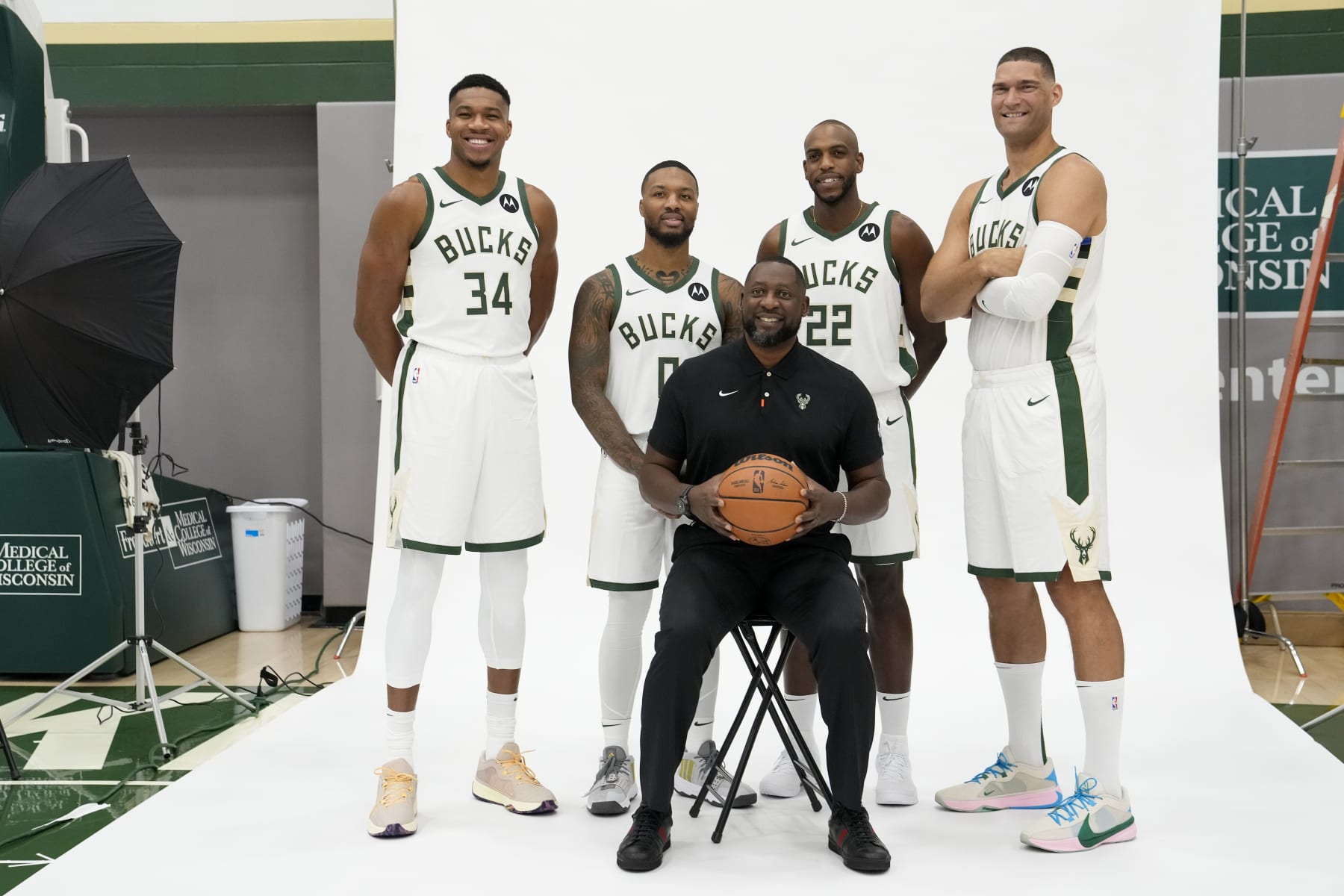 Bucks' Khris Middleton Expects Himself, Giannis, Damian Lillard to Have ...