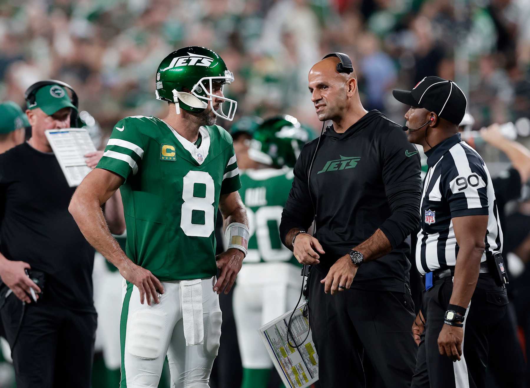 Aaron Rodgers Shaded by NFL Fans for Robert Saleh's Firing as Jets HC ...