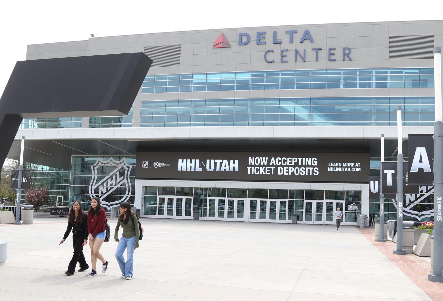 Utah NHL Team Down to 6 Possible Names After Vote; Mammoth, Yeti, Venom ...