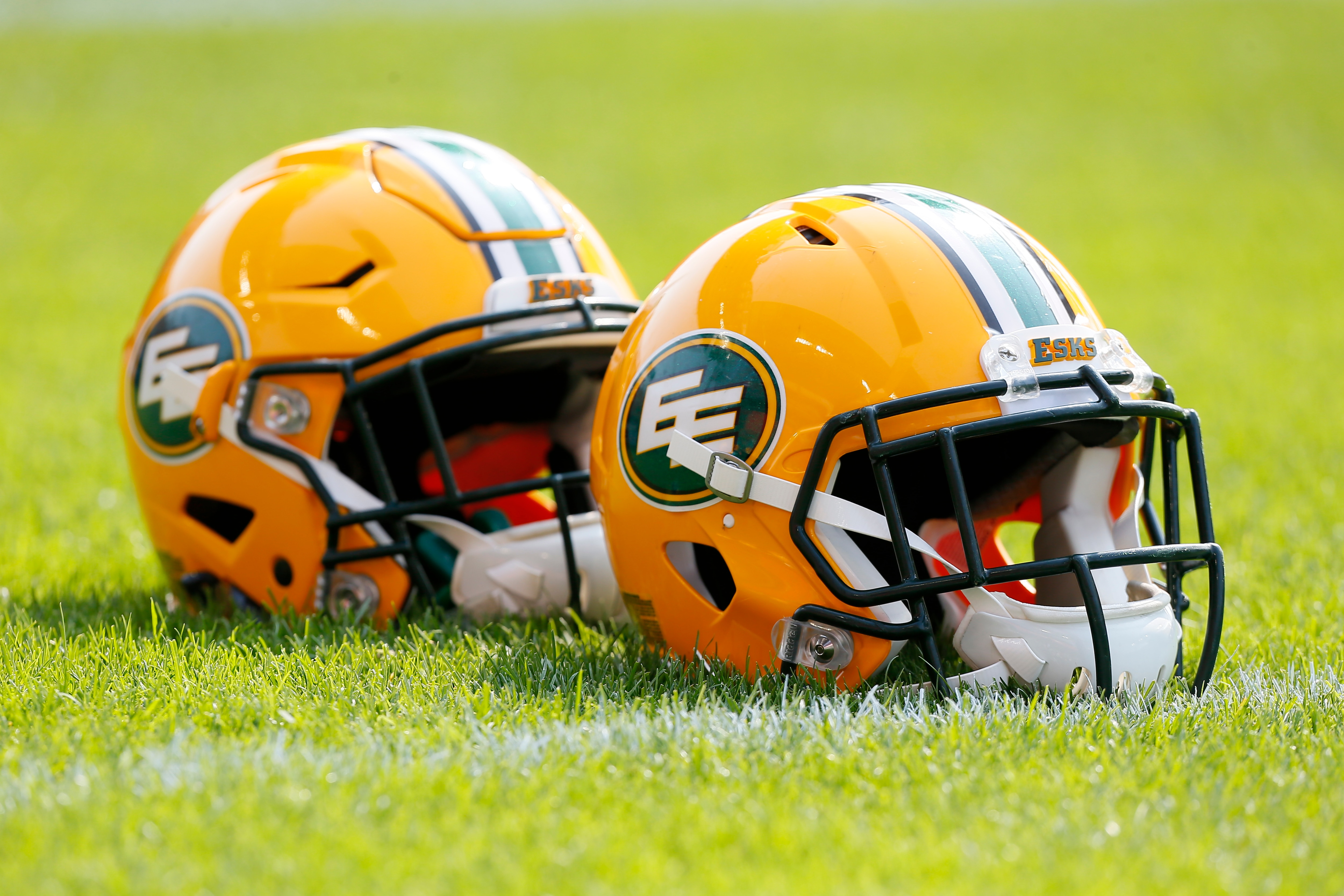 Edmonton's CFL Franchise Debuts 'Elks' Nickname After Dropping 'Eskimos ...