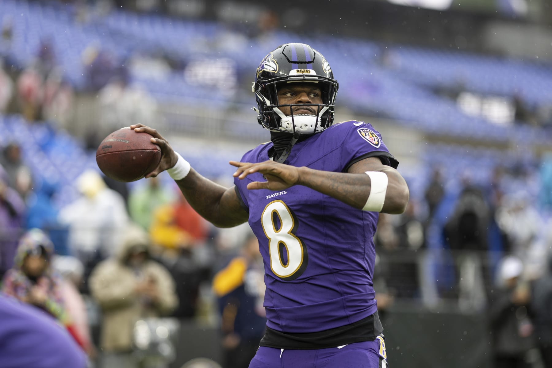 NFL Exec Defends Lamar Jackson: 'Stigma as a Runner' Wasn't 'Fair' to ...