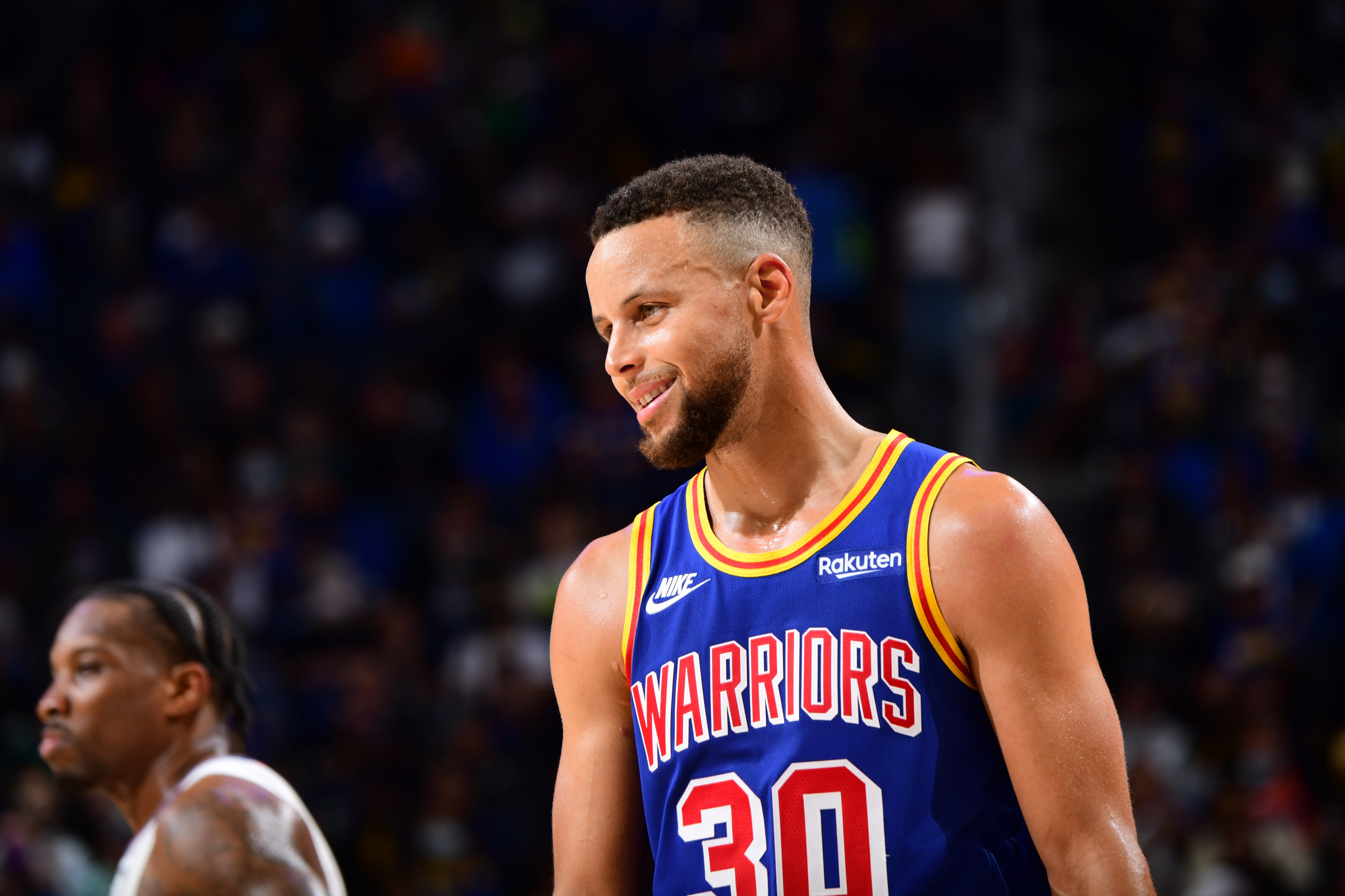 Stephen Curry Becomes 1st Player in Warriors History with 5,000 Career ...