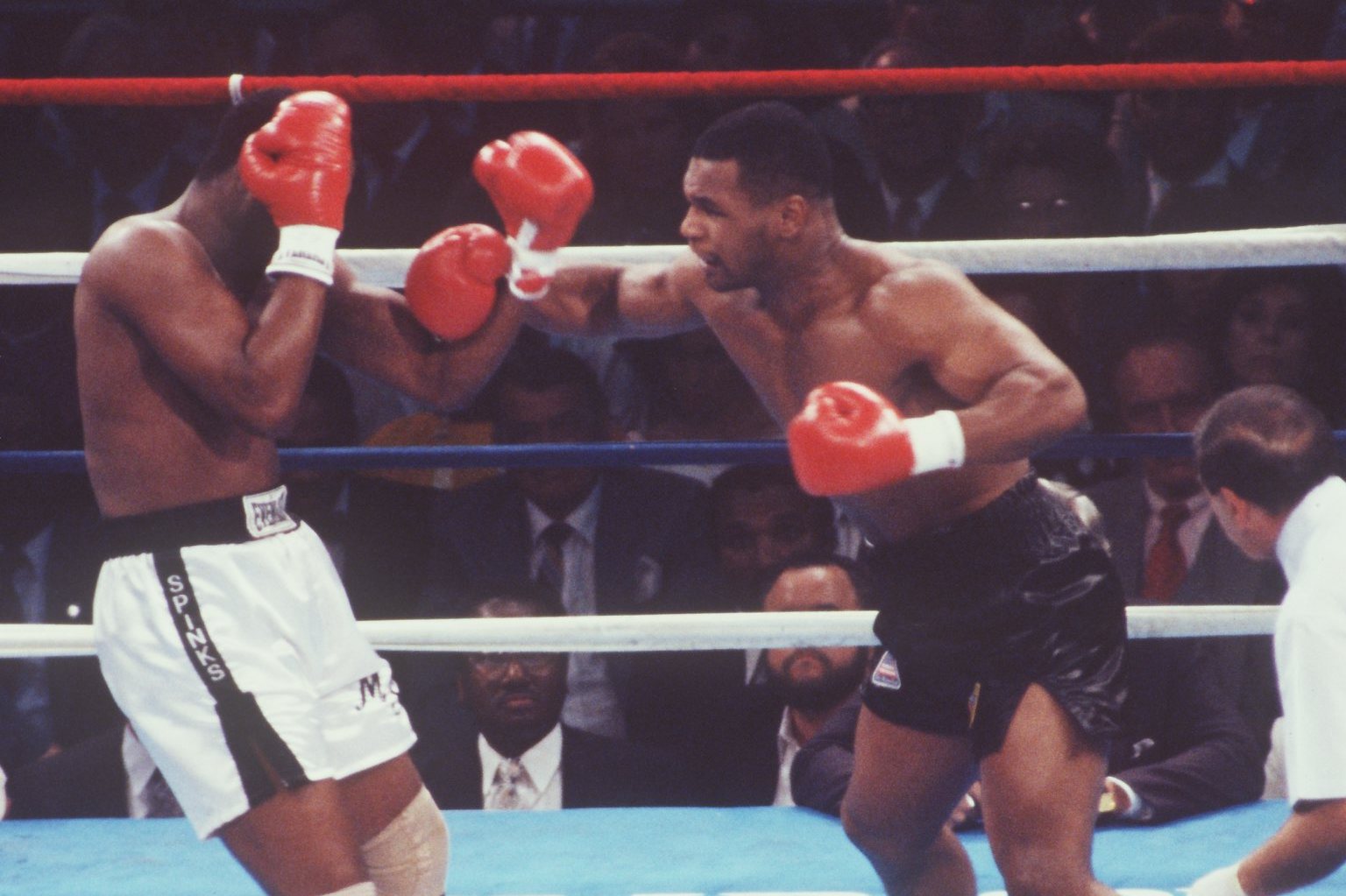 91 Seconds: Mike Tyson, Michael Spinks and the Knockout that Shook the ...