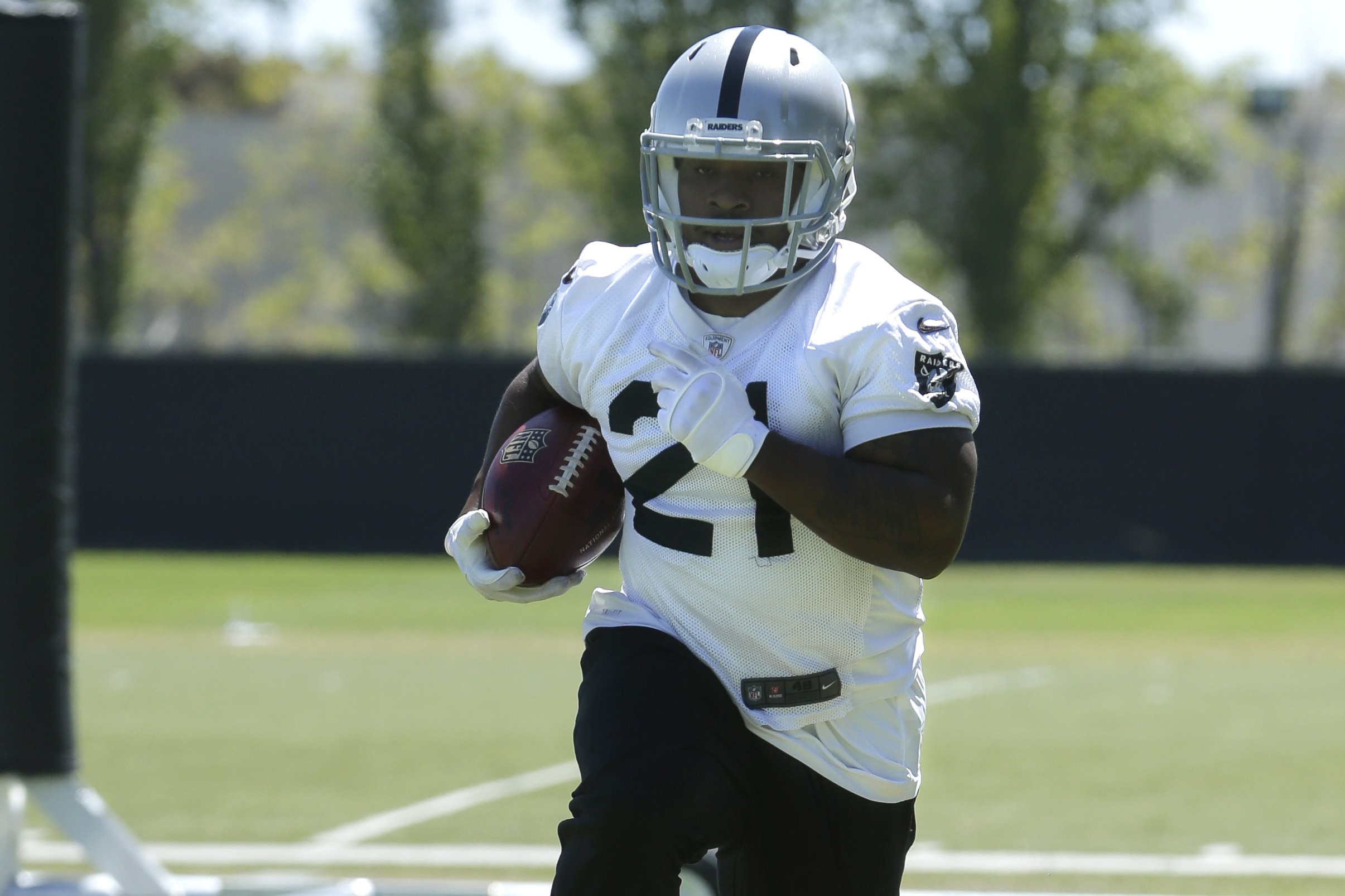 Maurice Jones-Drew's Choice to Forgo Retirement Will Lead to Bounce ...