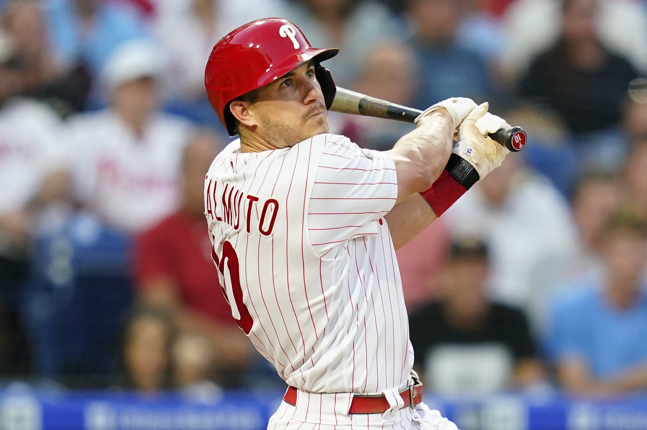 Phillies' J.T. Realmuto Day-to-Day After Suffering Ankle Injury vs ...
